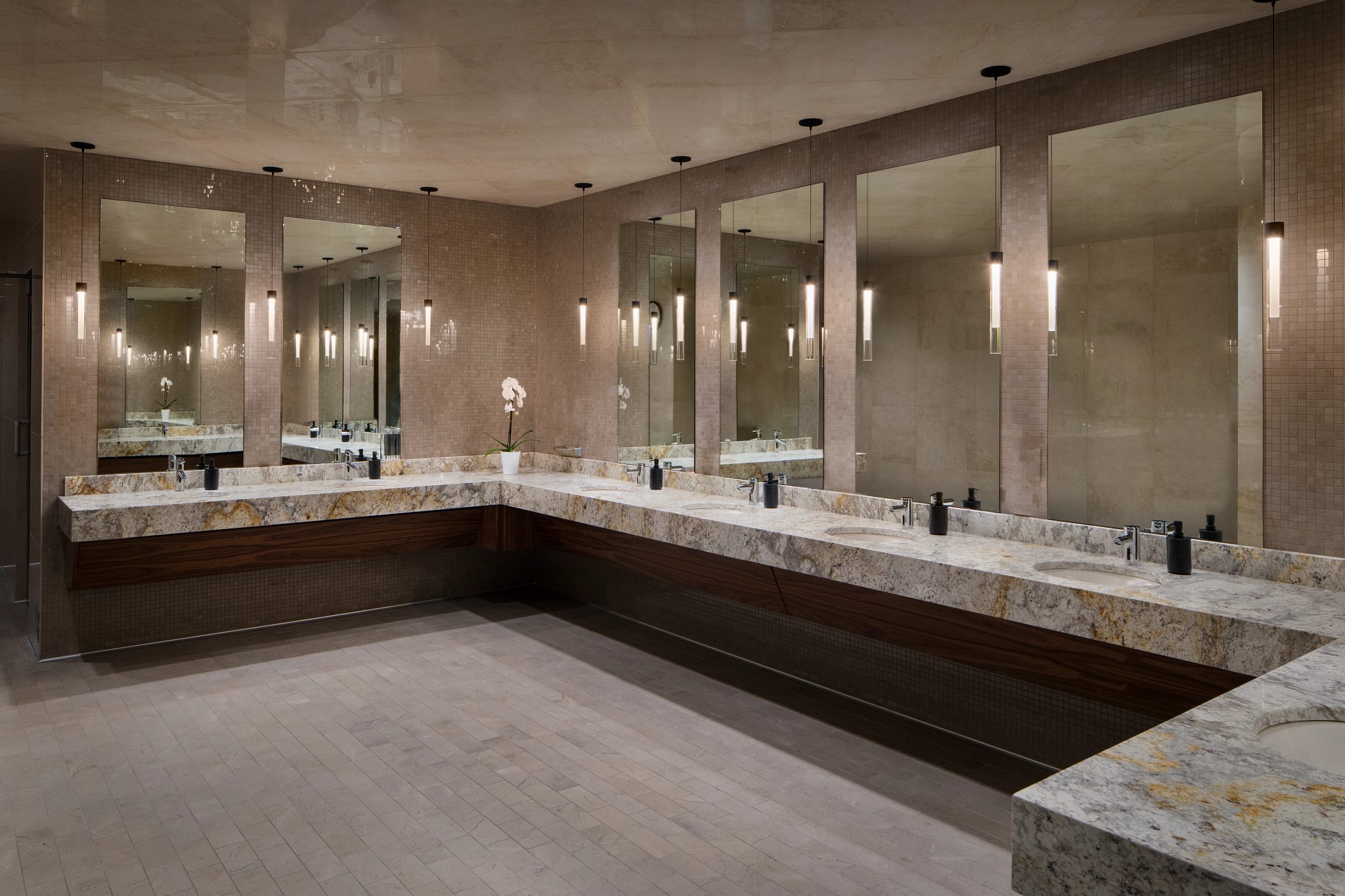 Luxury Amenities at Shenandoah | Life Time