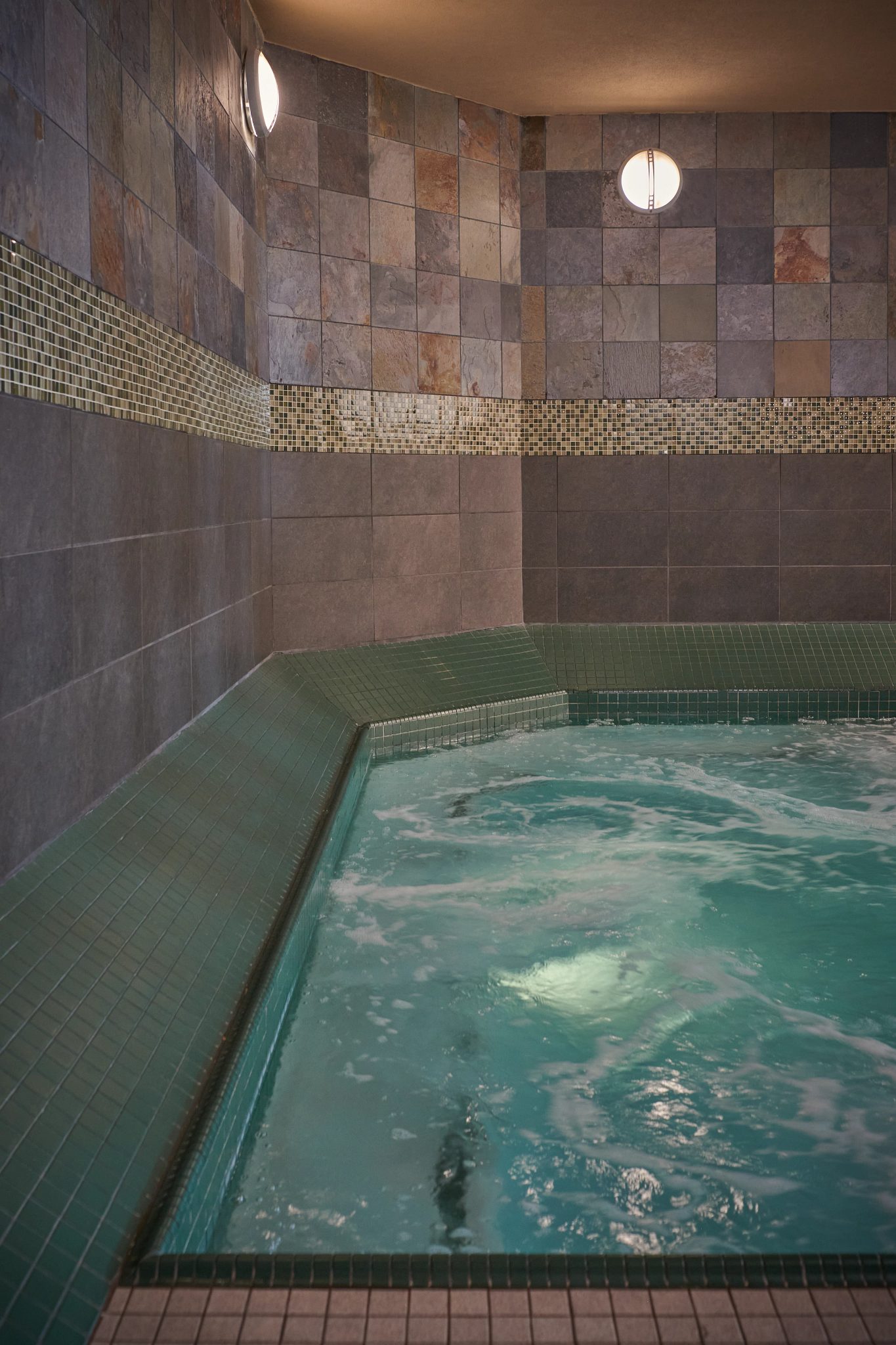 Luxury Amenities at Raleigh | Life Time